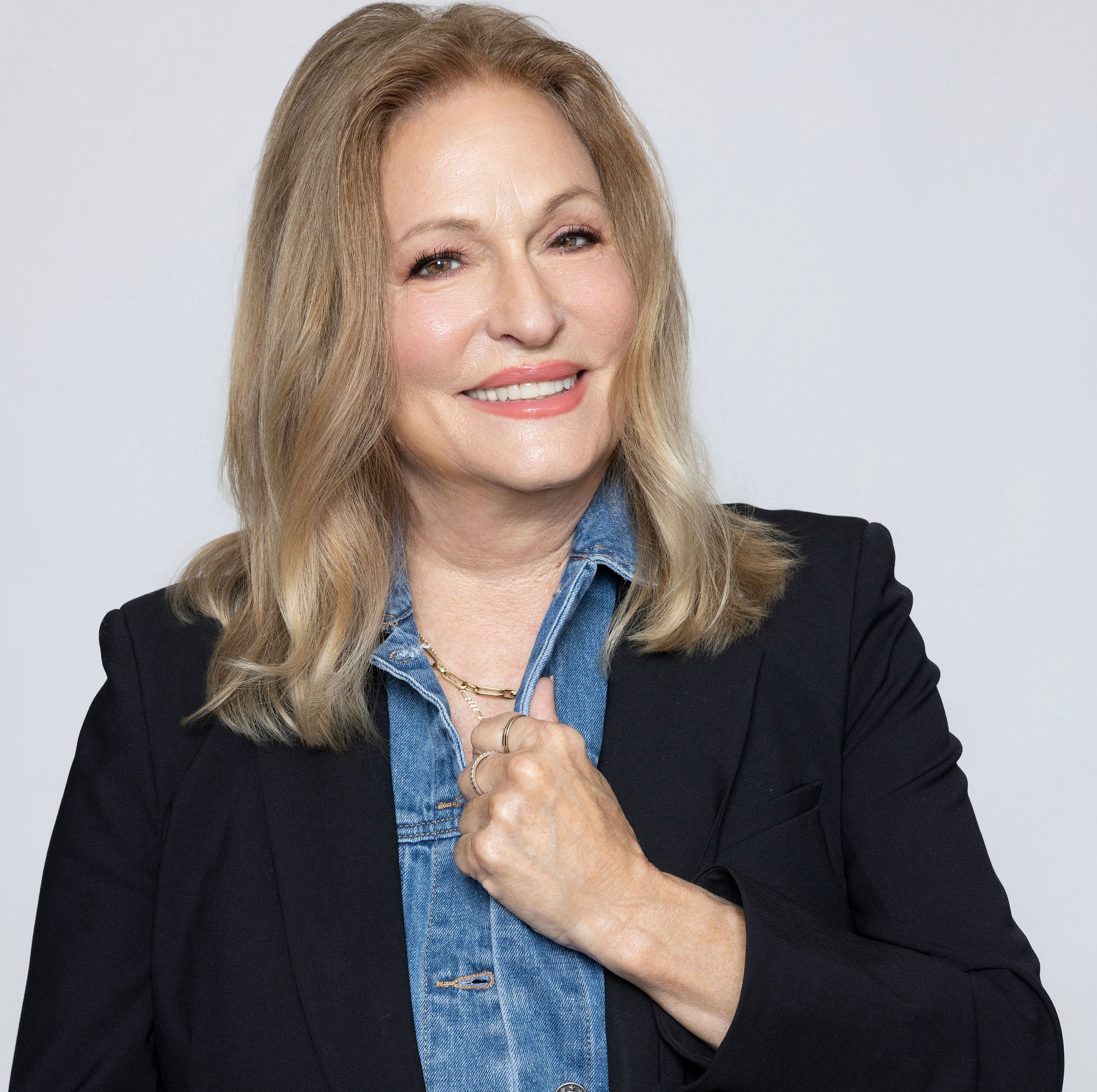 Donate - Regina Meredith